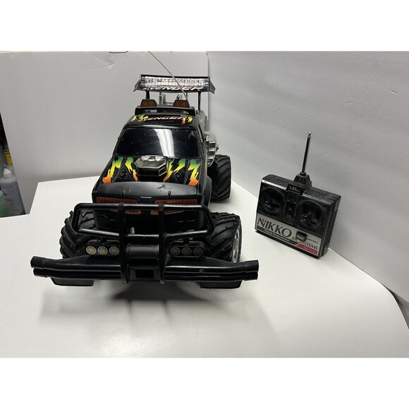 Nikko Ceramics | Toys | Nikko Avenger Rc Remote Controlled Mega Monster ...